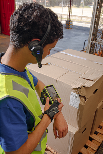 Zebra RS6100 Mobile Barcode Scanner | POSGuys.com